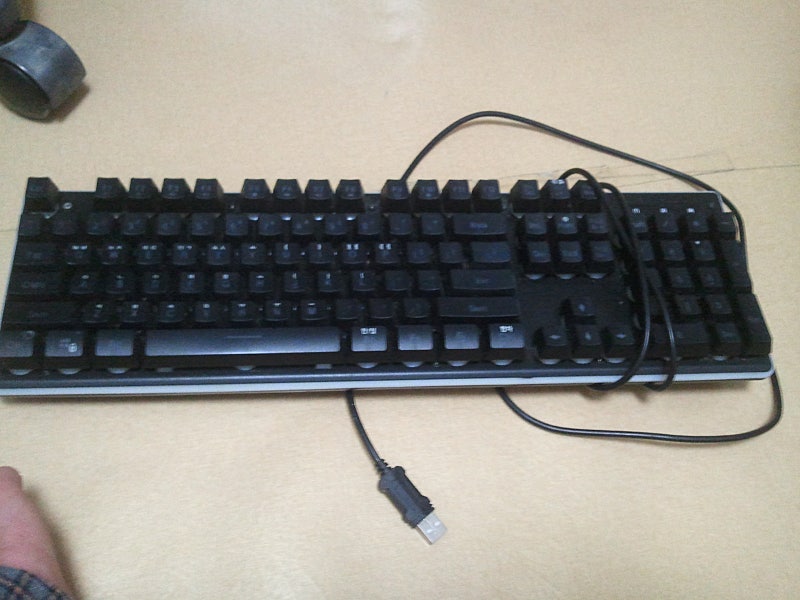 해커스 앱코km400 게이밍 키보드+잘만 쿨러 팝니다. | 키보드/마우스/스피커 | 중고나라