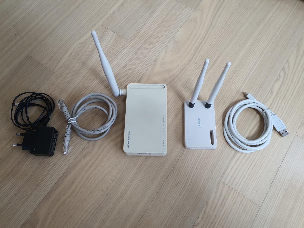 ipTIME N104Q 공유기 + N400UA 무선랜카... | 키보드/마우스/스피커 | 중고나라