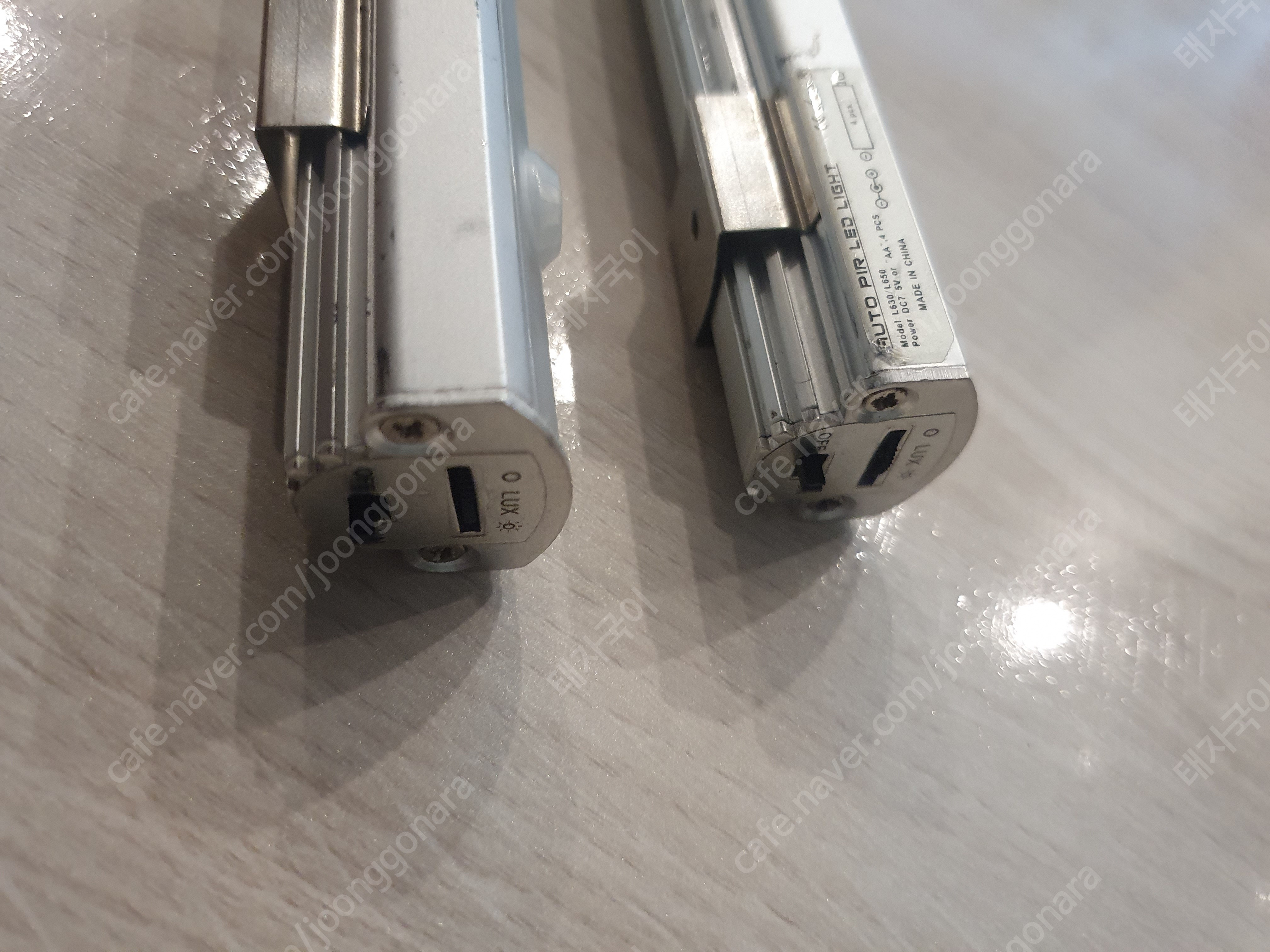 무선LED 센서등 2ea 팝니다 | 세탁기/건조기 | 중고나라