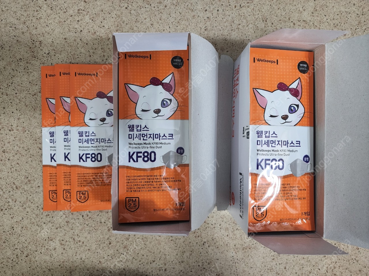 웰킵스 중형 KF80 40장 판매합니다 (마스크) | 중고나라 카페에서 운영하는 공식 사이트